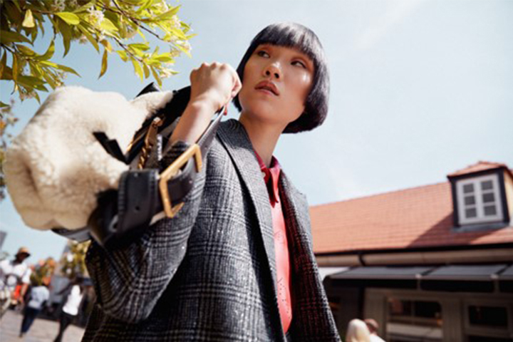 UOB Lady's Solitaire Metal Card | UOB Singapore